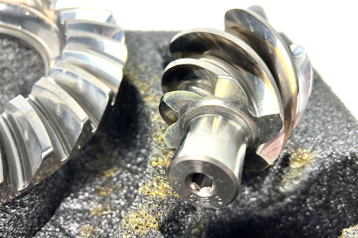 GLEASON REAR GEAR 9.5" 5.33 - USED – EliteHP